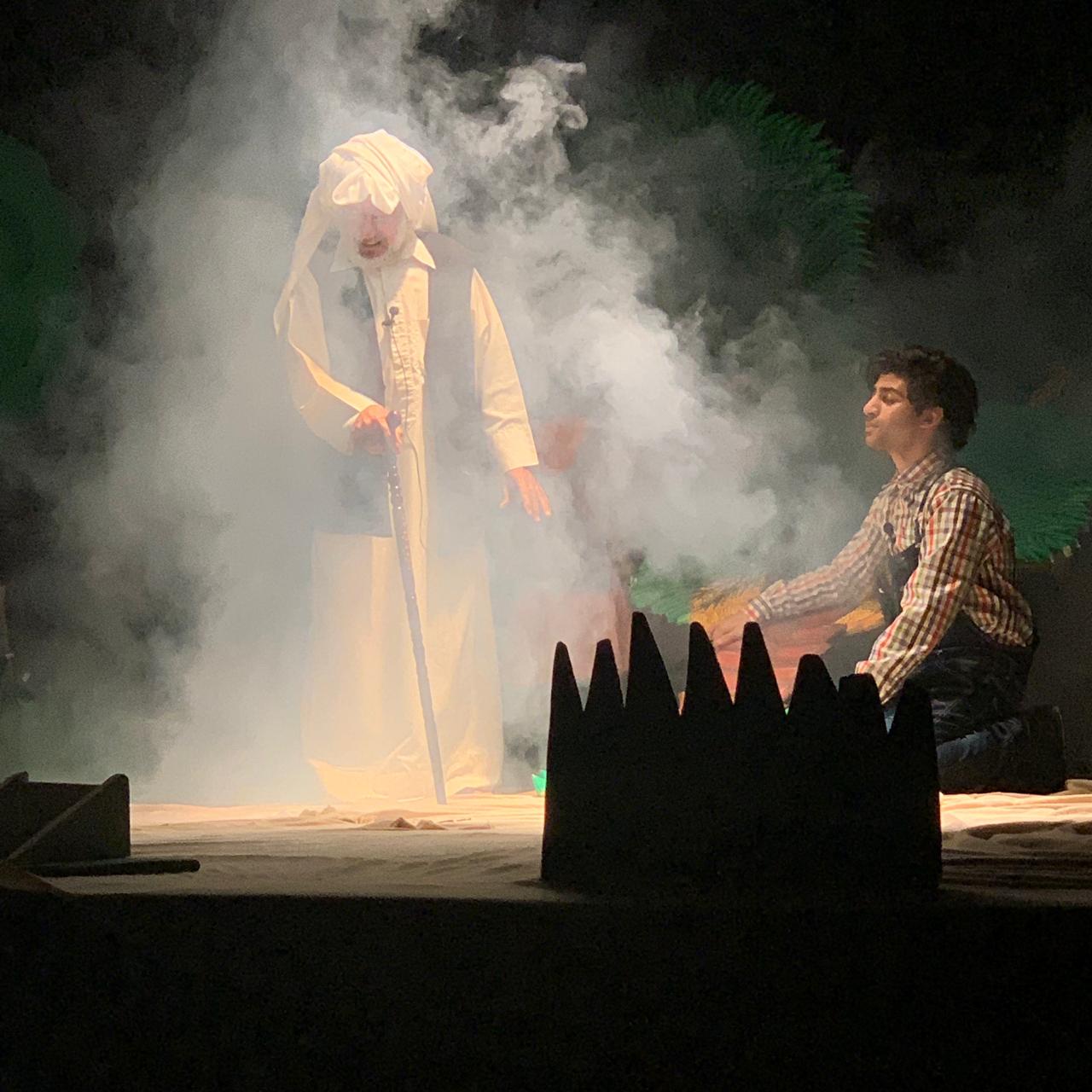 [فيديو] “حجّي مكي” يذرف الدموع على سقوط نخلة في أم الحمام – صحيفة صُبرة ...