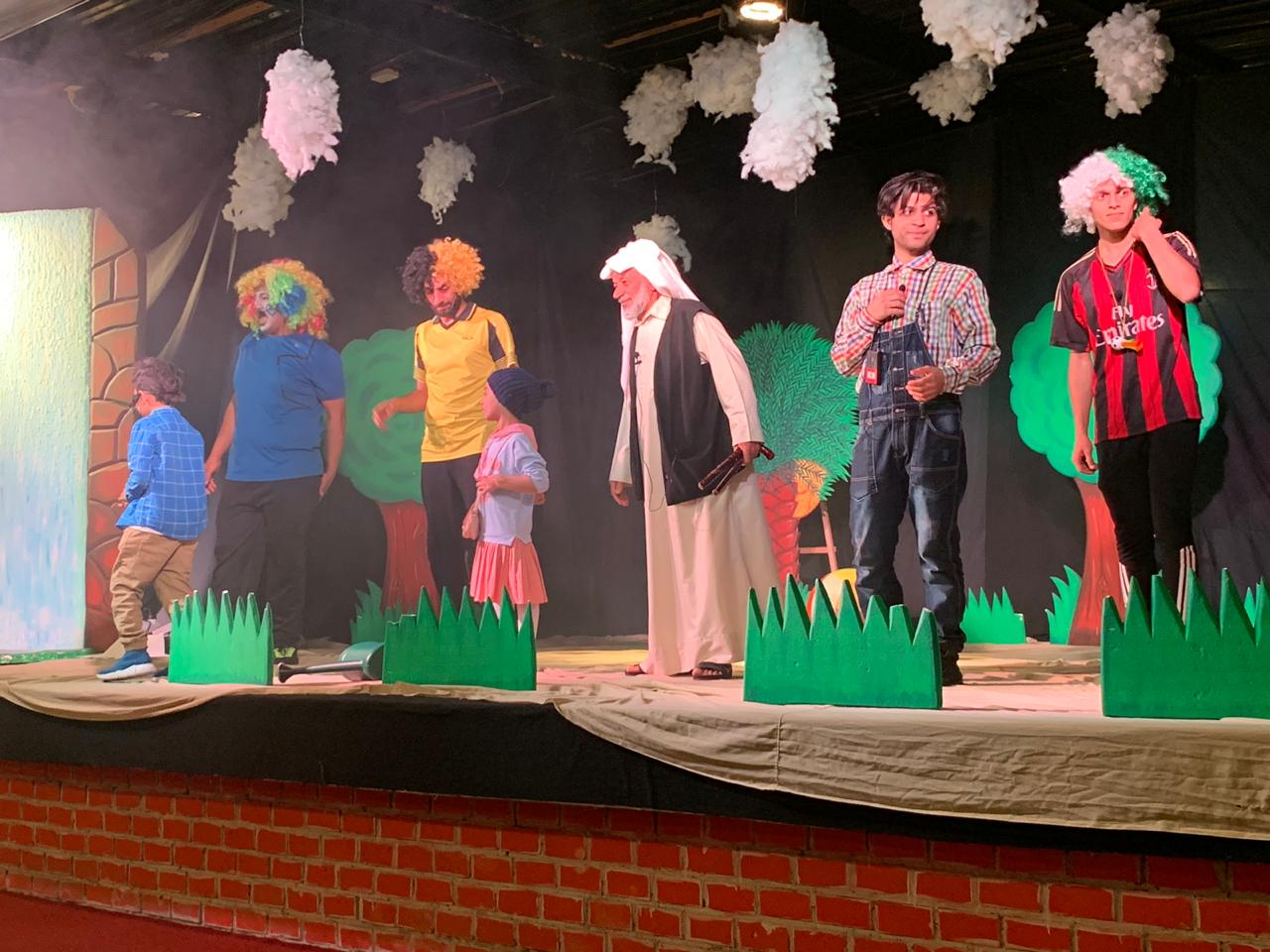 [فيديو] “حجّي مكي” يذرف الدموع على سقوط نخلة في أم الحمام – صحيفة صُبرة ...