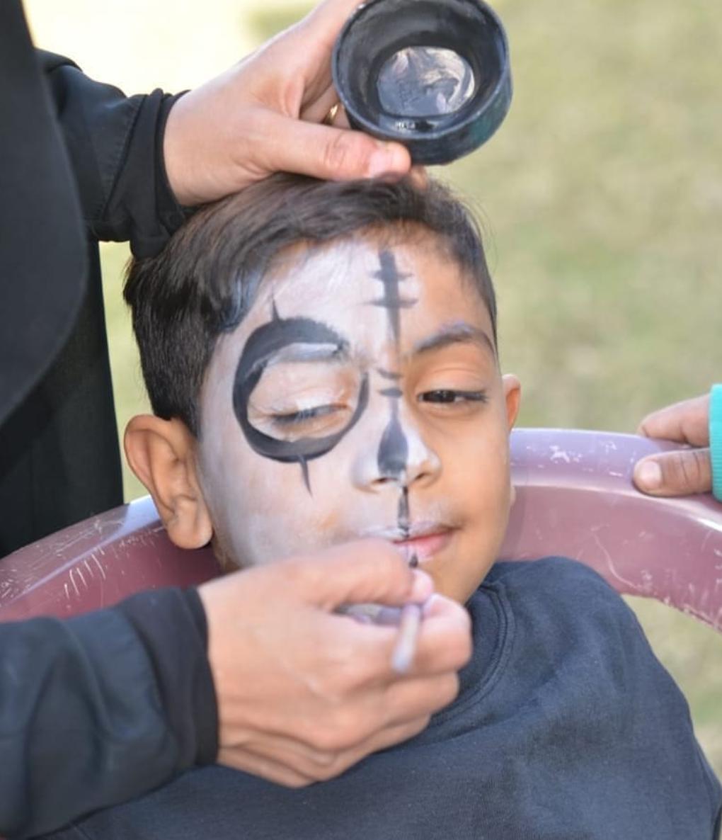 [فيديو] “حجّي مكي” يذرف الدموع على سقوط نخلة في أم الحمام – صحيفة صُبرة ...