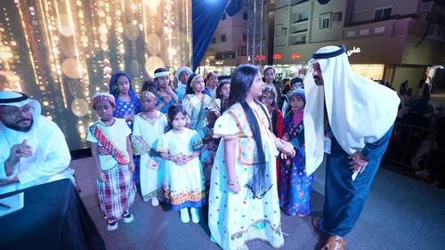 1500 توزيعة قرقيعان” على زوار مهرجان أيام سوق الحب في الدمام صحيفة
